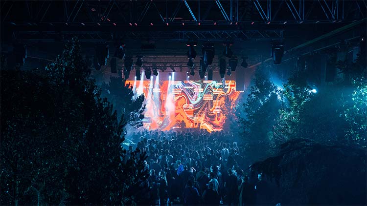 ダンスフロアの熱を再生可能エネルギーに？踊るほどサステナブルになるクラブ「SWG3」 - Always Listening by Audio ...