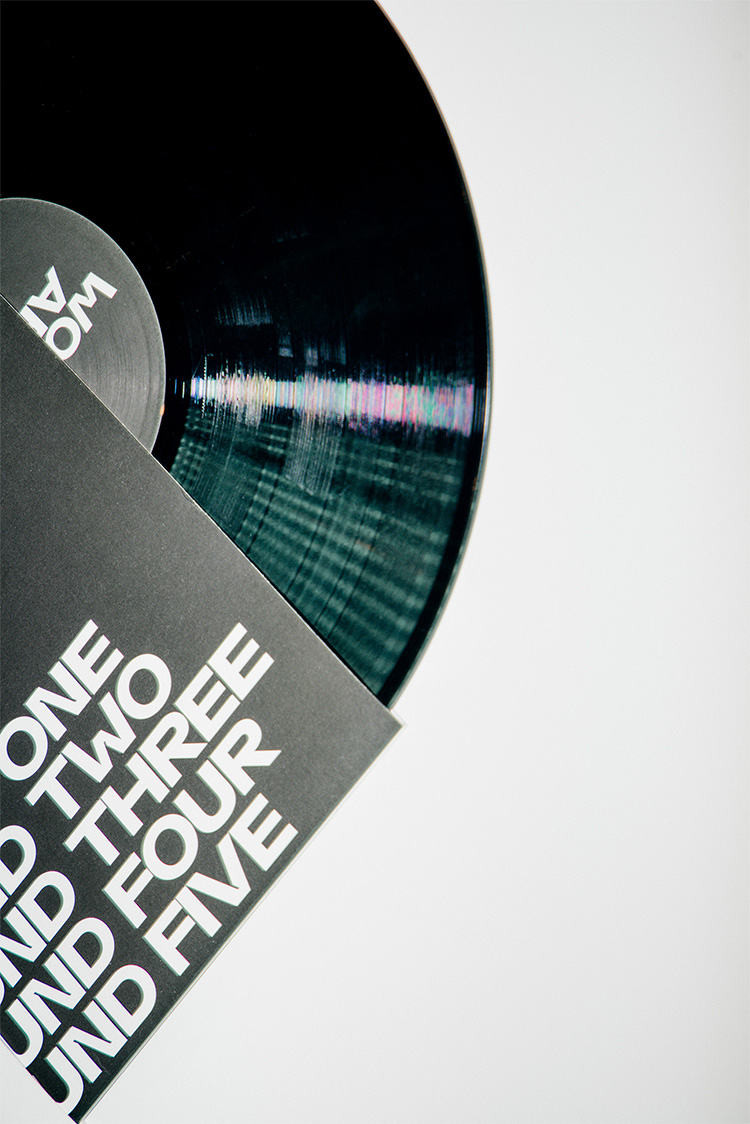 レコードとそのアートワークの必然性 ベアトリス・ディロン『Workaround』 アートワーク＝トーマス・ルフ - Always ...