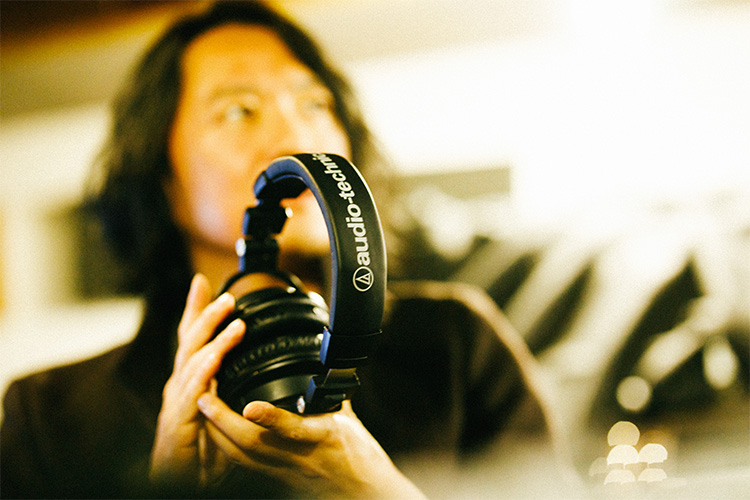 ATH-M50x Top Creators in Color 第一線で活躍する様々なクリエイターを起用したATH-M50xの特色×音色を紹介 ...